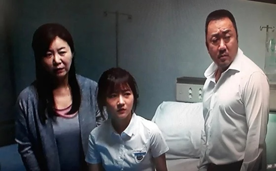 김새론 사망..'동네사람들' 함께한 김민체, 고인 추모 ''편히 쉬길''::스포탈코리아