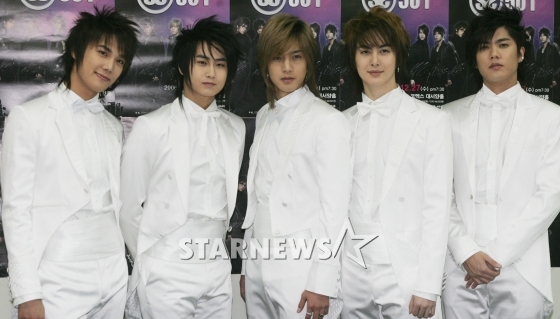 SS501 재결합? 멤버들 의지 있지만 갈 길은 멀다 | 스타뉴스