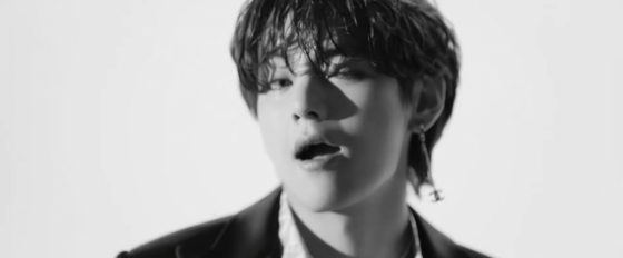 'Hot Vutter♥' 방탄소년단 뷔, 'Butter' MV 완벽 콘셉트 소화력+극강 비주얼.."잘 생긴데 끼도 大폭발" | 스타뉴스