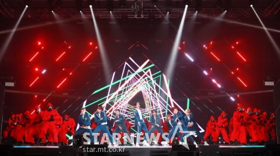 'AAA 포텐셜' 수상 T1419, 신곡 무대 최초 공개..글로벌 도약 | 스타뉴스