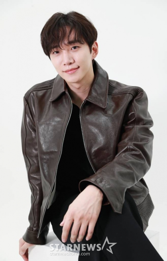 2PM 이준호, 스타랭킹 男 아이돌 2위..대세 행보 ing | 스타뉴스