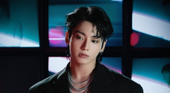 방탄소년단 정국 Standing Next To You 써클 주간 글로벌 K 팝 차트 7주 연속 1위 상위권 8곡 막강