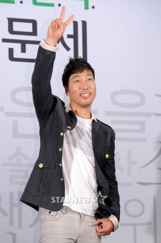 이문세, 손석희 만난다..JTBC '뉴스룸' 출연 | 스타뉴스