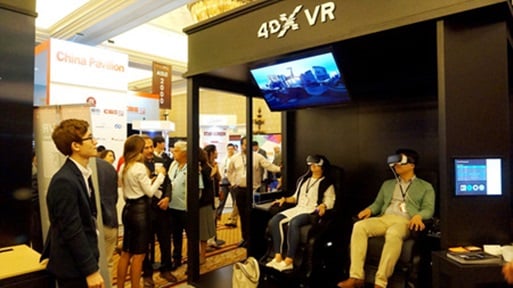 CGV, '4DX VR' 선보인다..가상현실영화의 미래 - 스타뉴스