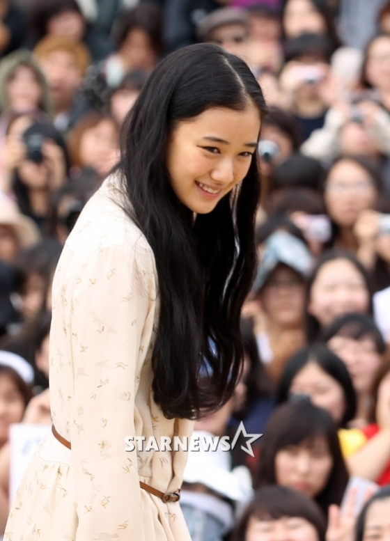 반환점 돈 BIFF..아오이 유우·마일스 텔러가 기다린다③ | 스타뉴스