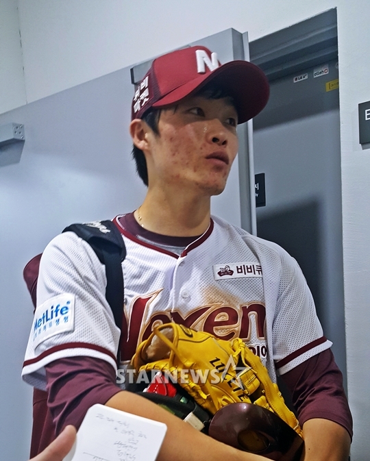 [준PO2] 'PS 1호포' 임병욱 "분위기 완전 바뀌었다" | 스타뉴스