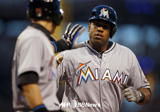 [2017 KBO 전망②] '사라진 9승' NC의 새 시즌, 외인농사에 달렸다 | 스타뉴스