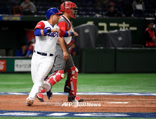 [WBC] '14안타 폭발' 쿠바, 중국에 6-0 완승..1승1패 - 스타뉴스
