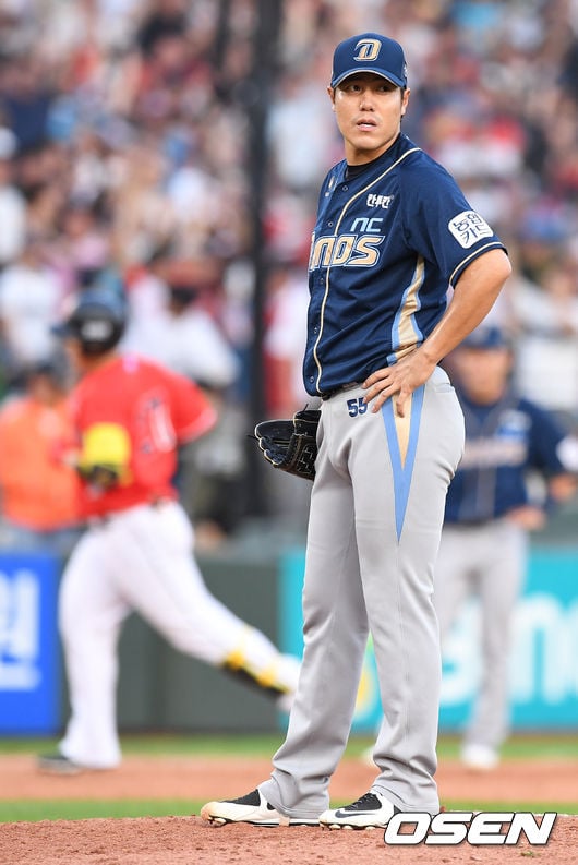 [준PO1] NC, 승리에도 남는 아쉬움.. 김진성의 '피홈런' - 스타뉴스