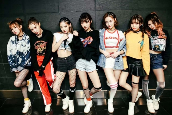 中인기걸그룹 SNH48 7SENSES, 2017 AAA 참석 | 스타뉴스