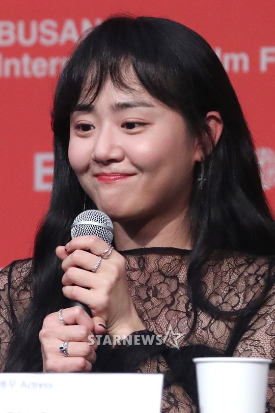 문근영 '유리정원', BIFF 개막작 韓영화 징크스 깰까③ | 스타뉴스