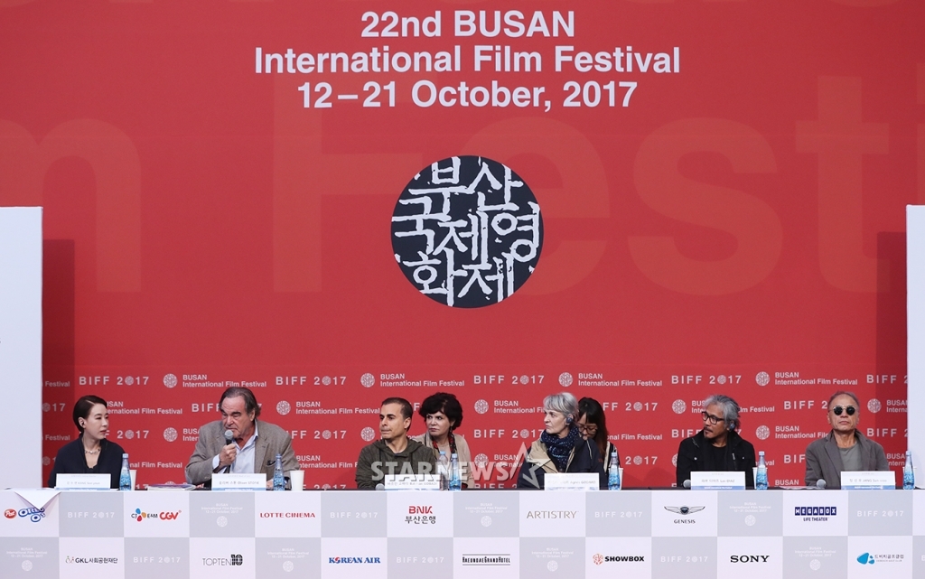 포토]제22회 BIFF 뉴커런츠 심사위원 기자회견 | 스타뉴스