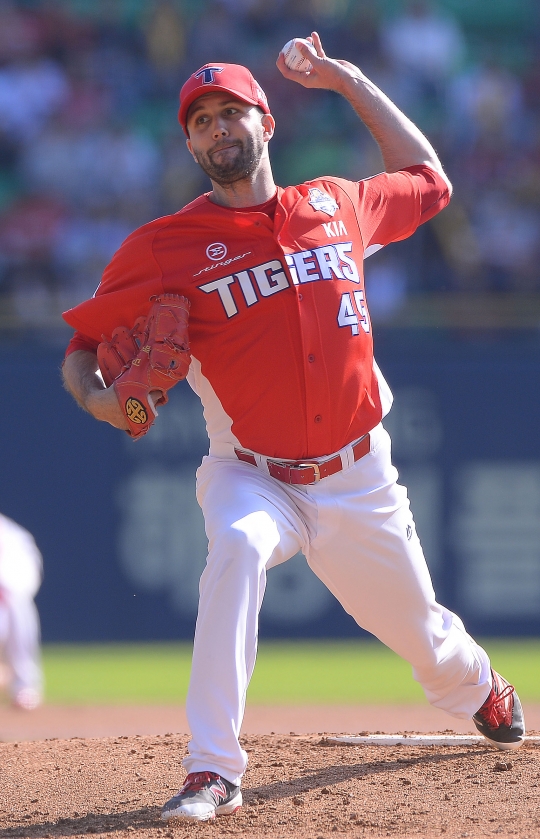 [KS3] 7이닝 3실점 QS+역투..KIA 팻딘, 3차전 MVP 등극 - 스타뉴스