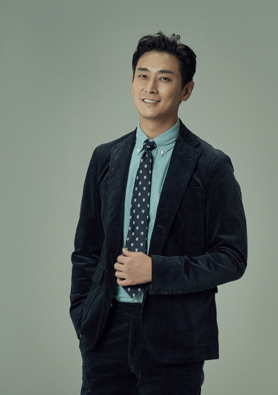 주지훈, 2018 AAA 배우 부문 참석..초특급 라인업 | 스타뉴스