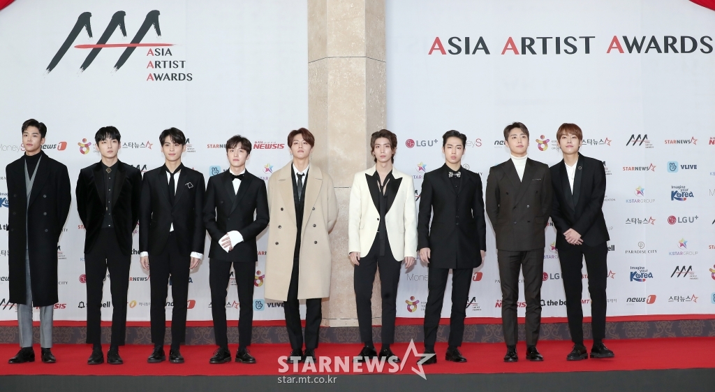포토]SF9, '멋진 모습으로 AAA 시상식 참석' | 스타뉴스