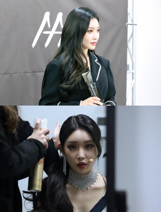 청하, 2018 AAA 비하인드 컷 공개..'우아+매혹미' 발산 | 스타뉴스