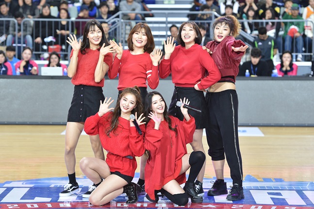 감독 얼차려(?)-팬과 함께... 볼거리 가득했던 WKBL 올스타전 (종합) | 스타뉴스