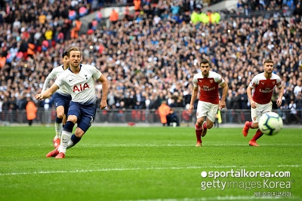 [EPL 썰] 'PK 오심 논란' 케인, "연패 끊은 것에 만족" - 스타뉴스