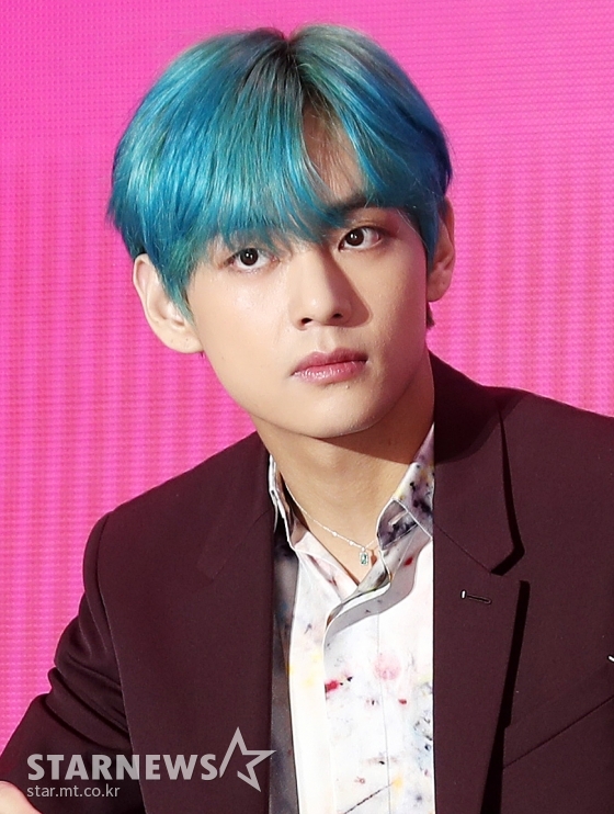 방탄소년단 뷔 'Sweet Night' 전 세계 라디오 선곡 붐 '인기' | 스타뉴스