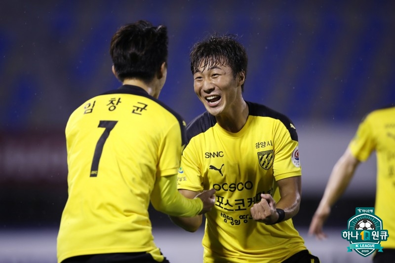 [K리그2 18R] 90+7분 '극장골' 수원F, 전남과 2-2 무…제주 선두 유지 | 스타뉴스