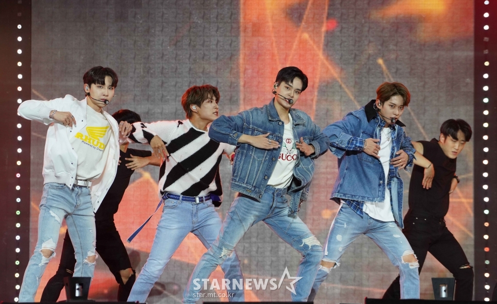 AB6IX '파워풀 댄스'[★포토] - 스타뉴스