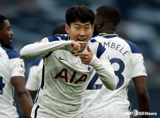 [EPL 6R] SON 시즌 10호골 폭발! 'PL 득점 단독 선두 등극' | 스타뉴스