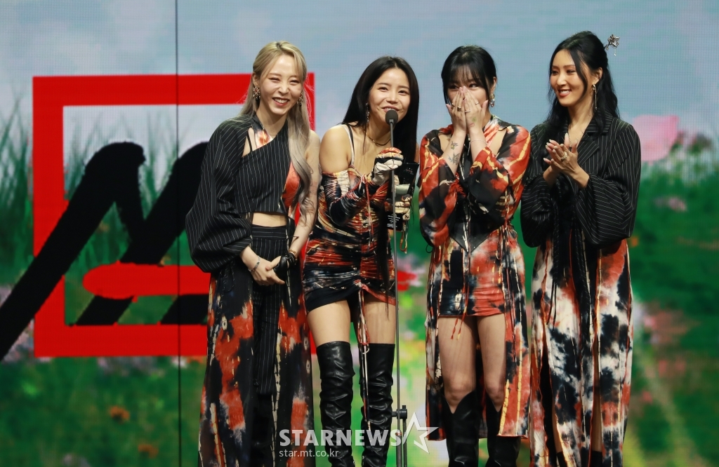 마마무, 2020 AAA 베스트 아티스트상 수상[★포토] | 스타뉴스