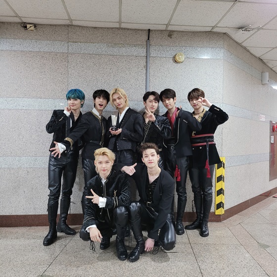 스트레이 키즈, 2020 AAA 레카→무대 찢었다..요리 저리 봐도 짜릿[스타IN★] | 스타뉴스