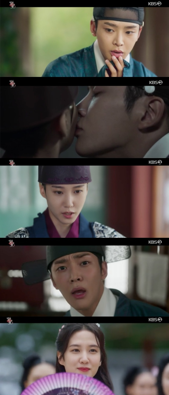 '연모' 박은빈, 잠든 로운에 키스→로운 "연모합니다"[★밤TView] | 스타뉴스