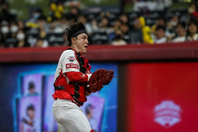 "풀 출전 시키겠다" 10G 남은 KIA, 예비 FA 통해 드러낸 '총력전' 예고 - 스타뉴스