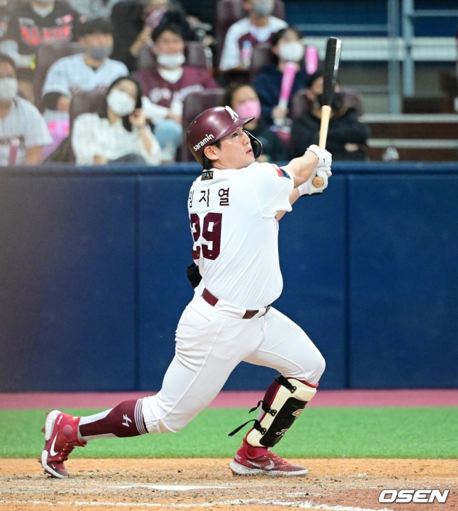 '테이블세터 싹 바꿨다' 벼랑 끝 키움 파격 라인업, SSG 2차전과 동일 [KS6] - 스타뉴스