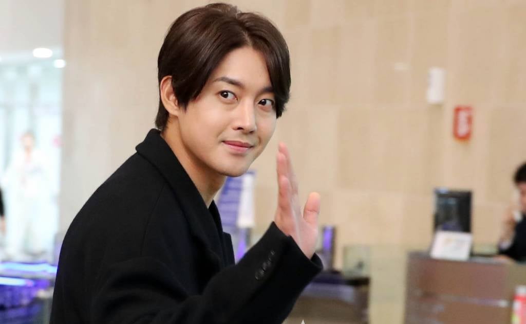 김현중 혼외자 8년 면접교섭 불가 해명문은 거짓말이었다[★newsing] 스타뉴스