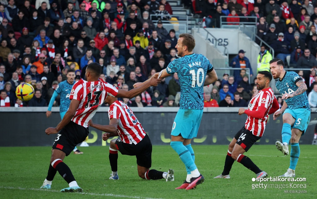 [EPL 17R] '다이어 대형사고 극복' 토트넘, 브렌트포드와 2-2 무승부 - 스타뉴스