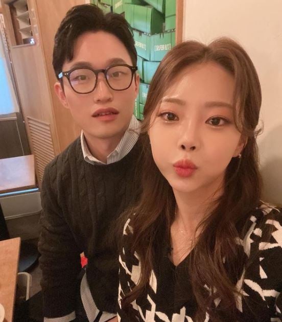 엉덩이 두드렸다 10기 옥순 ♥유현철과 연애 후 악플 전쟁 스타뉴스