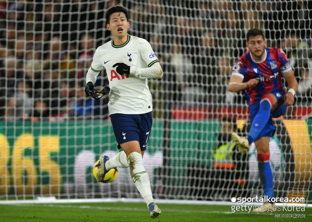 SON 토트넘 레전드 등극! EPL 200번째 선발 경기 득점포 | 스타뉴스