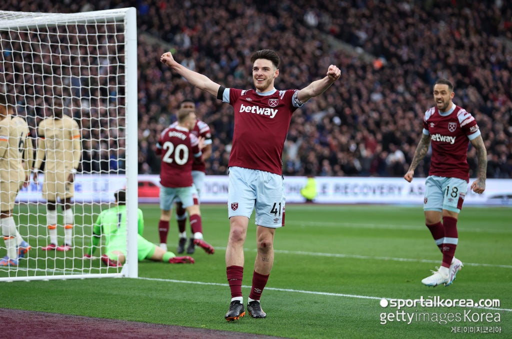 아스널, EPL 최고 수비형 MF 영입 난항...맨시티 스왑딜에 발목? - 스타뉴스