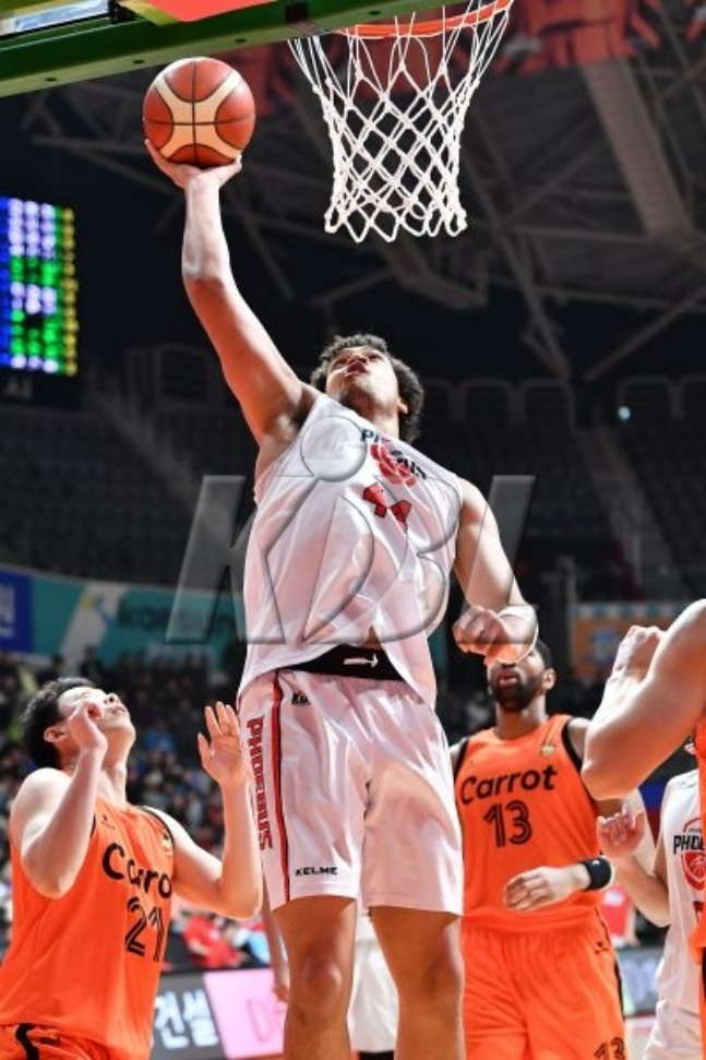 'KGC 기다려!' 현대모비스, 4강 PO까지 1승 남았다... 84-69 완승 - 스타뉴스