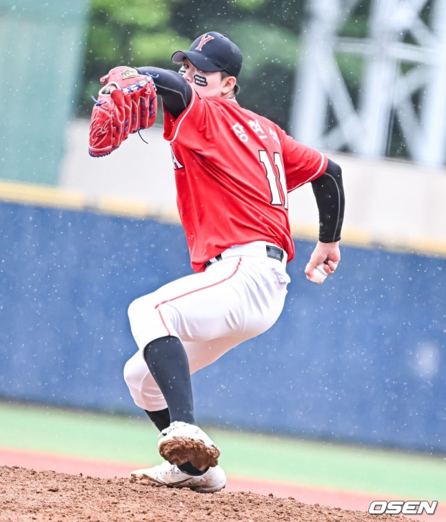 장현석 AG 국대 박탈 없다... KBO "ML 도전, 엔트리 교체 이유 안 된다" | 스타뉴스