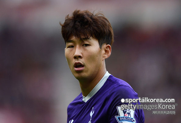 "2015년 이 날 손흥민이 EPL에 데뷔했다" 토트넘, SON 데뷔 경기 기념 게시물 게재 | 스타뉴스