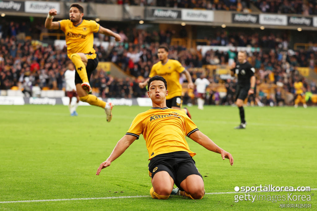 [EPL 8R] ‘손흥민 기다려! 1골 차 맹추격! 황희찬 5호골 작렬! 7.7 최고 평점’ 울버햄튼은 아스톤 빌라와 1-1 무승부 | 스타뉴스