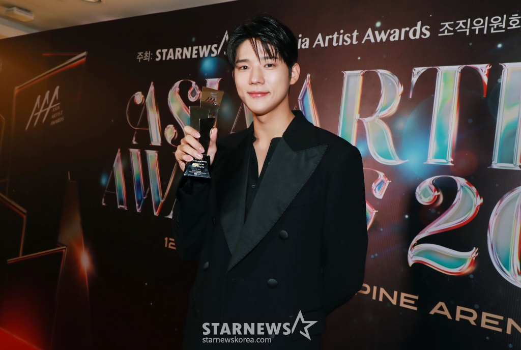 문상민 '2023 AAA 신인상 수상'[★포토] | 스타뉴스