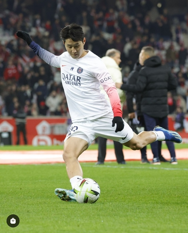 '이강인 충격의 최하점' 프랑스 매체 황당한 평가... PSG 8연승 마감, 릴과 1-1 무승부 | 스타뉴스