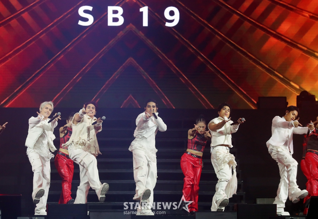 SB19 '2023 AAA' 2관왕[AAA 스페셜 포토] | 스타뉴스