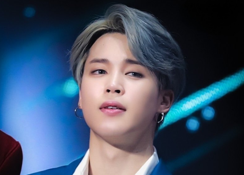 방탄소년단 지민, 日팬 선정 '11월 최고의 韓남자 연예인' 1위..10개월 연속 'KING JIMIN' | 스타뉴스