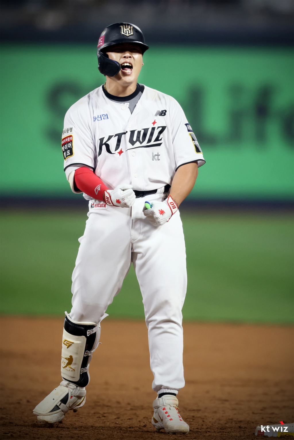 KBO 리그 평정한다 '1위 또 1위' 결국 역대급 신의 한수 됐다, MVP급 맹활약 | 스타뉴스