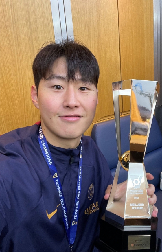 '와' 도대체 이강인 몸값 어느 정도길래 '1056억 칼거절'! PSG 정말 단호하네... EPL도 접근했다 '퇴짜' | 스타뉴스