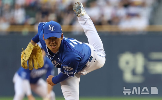 '커쇼 무너진 날' 백쇼 강림, LG 타선 잠재웠다... 삼성 KBO 최초 2900승 역사-김현준 4안타 펄펄 [잠실 현장리뷰] | 스타뉴스