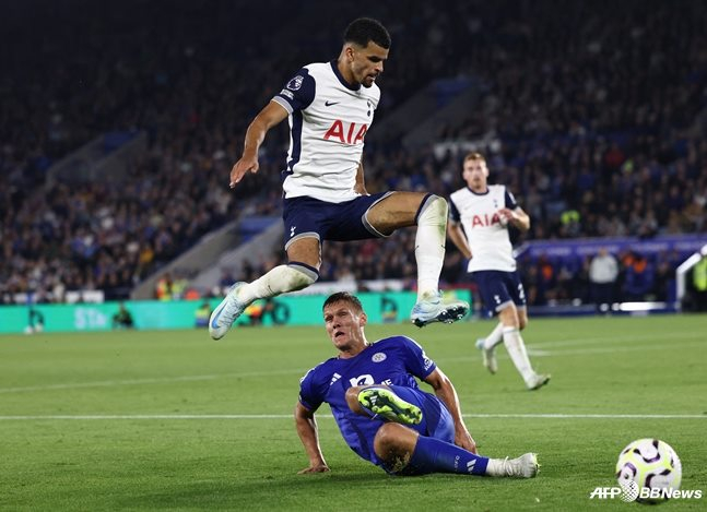 '최악이다' 토트넘 또 비보! '1130억' 스트라이커 결장 확정... 또 '강제 SON 톱' 가동하나 | 스타뉴스
