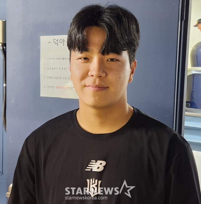 "세상에 0%란 없다" 역사상 '단 한 번도' 없었는데, 'KT 매직 보인다' 손동현의 확신 [WC1 현장] | 스타뉴스