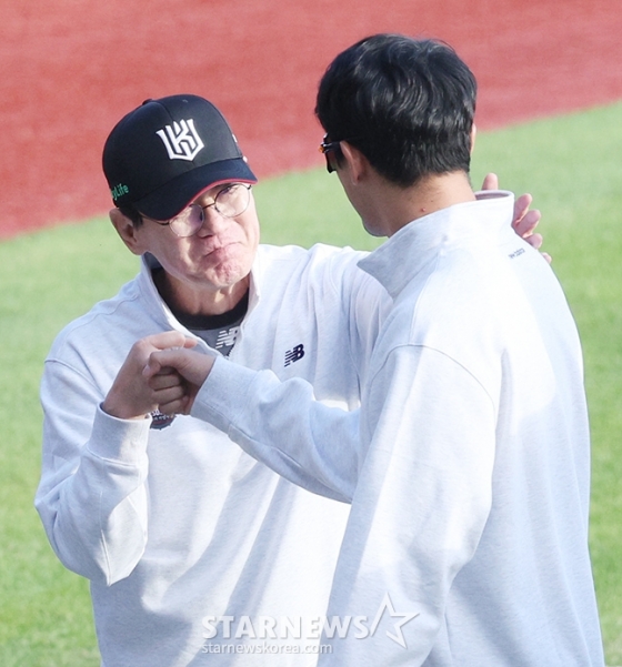 '마지막 승부' KT 총력전 펼친다, 사령탑 "벤자민·고영표·소형준까지 대기, 한 팀은 집으로 간다" [준PO5 현장] | 스타뉴스